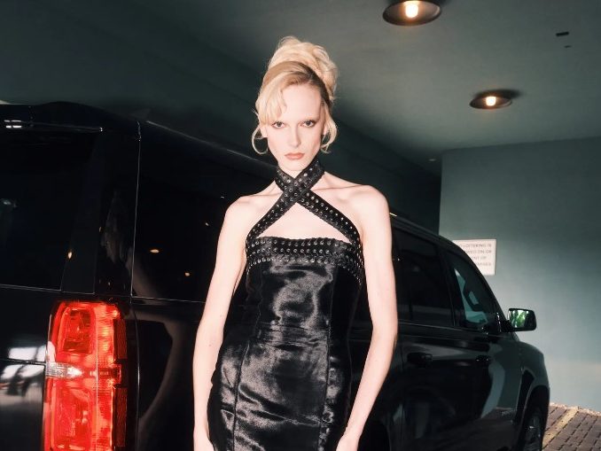 Valentina Sampaio And Alex Consani Make History As First Trans Models